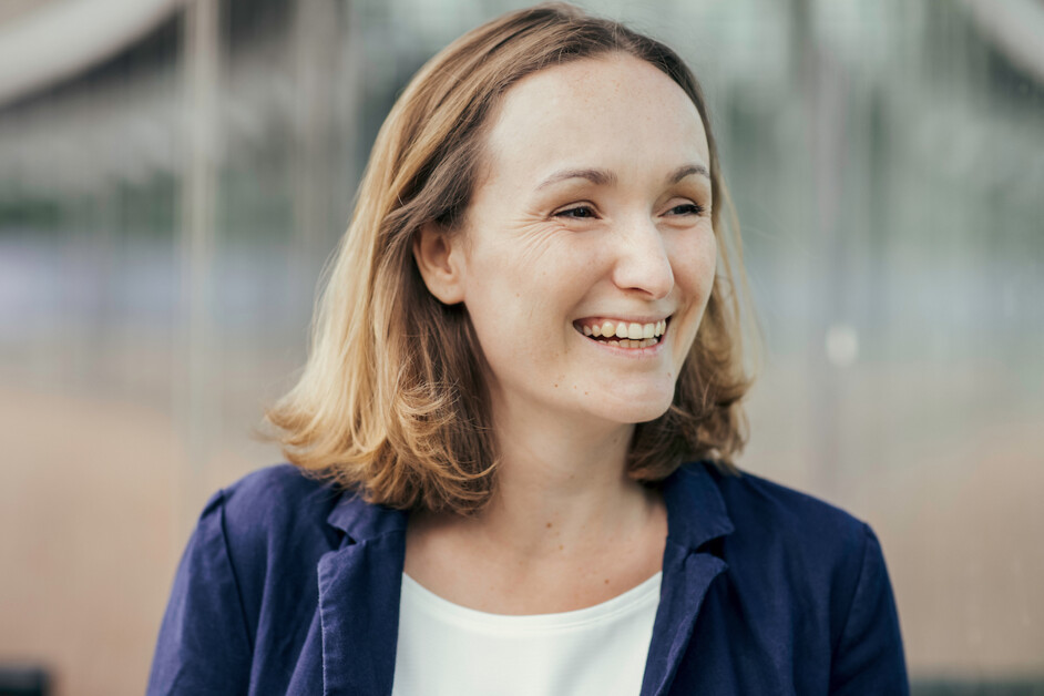 Tina Röbel