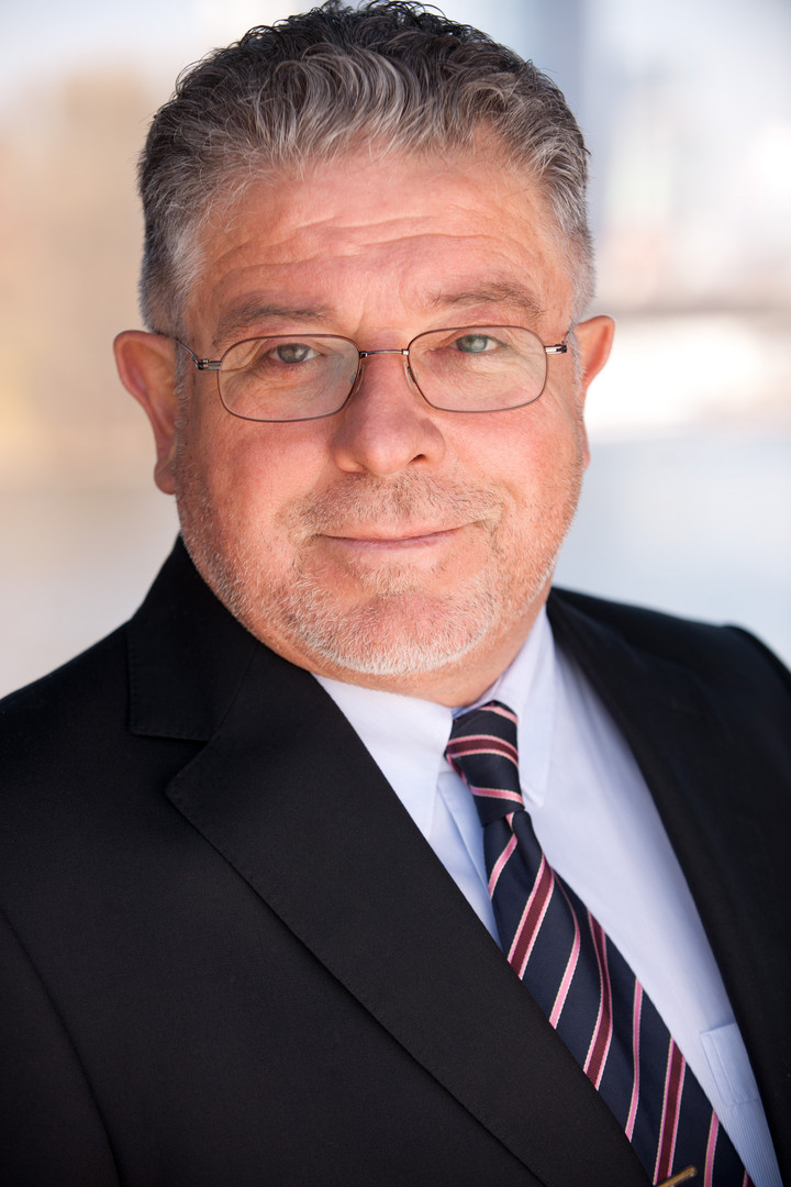 Walter Schwertl